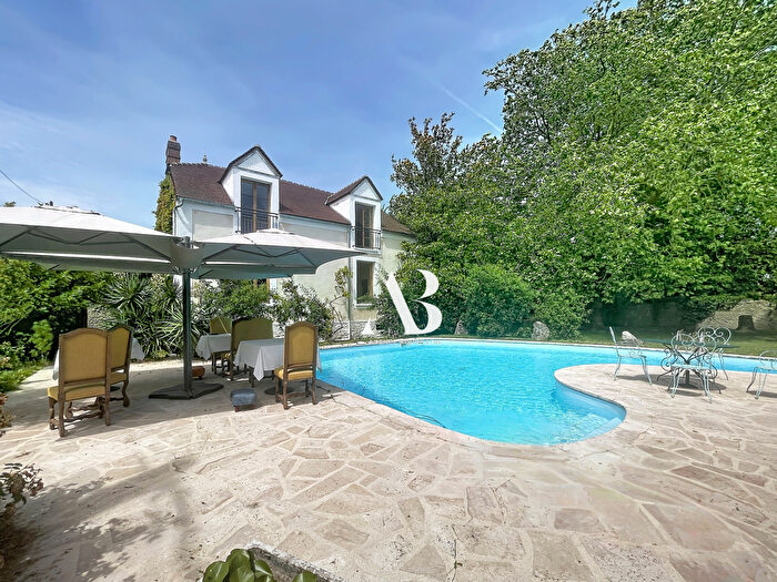 Maison-Rouge : Maison 6 pièces à vendre