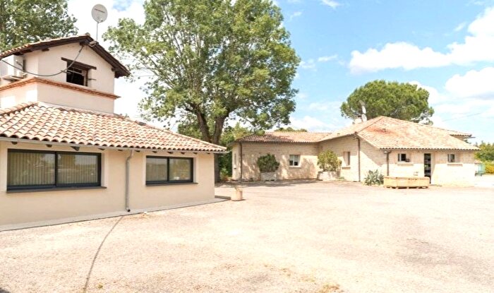 Maison 8 pièces à vendre à Caussade
