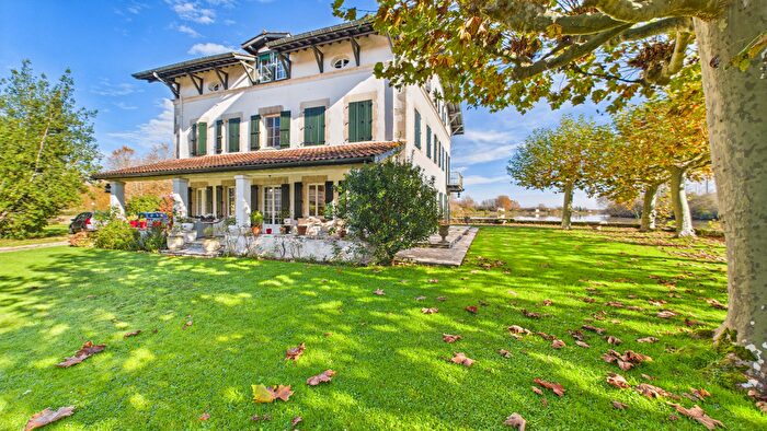 Maison à vendre - BayonneBayonaBaiona, Mousserolles - 12 pièces - 9 chambres