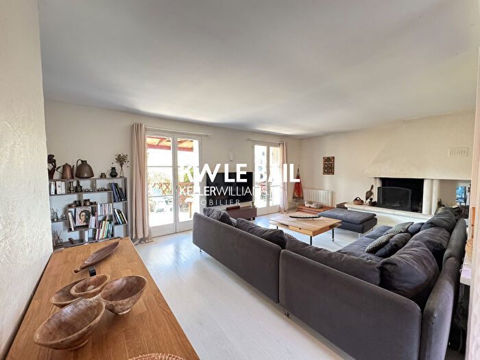 Us : Maison 6 pièces à vendre