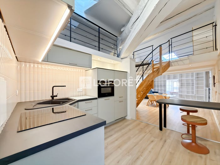 Nîmes, Placette : Appartement 2 pièces à louer