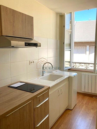 Appartement à louer - Bourges, Centre-ville, Charlet, Lahitolle, Pignoux, Sembat - 2 pièces - 1 chambre
