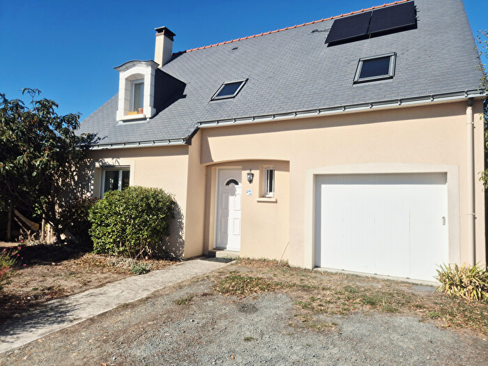 Maison 6 pièces à vendre à Cantenay-Épinard