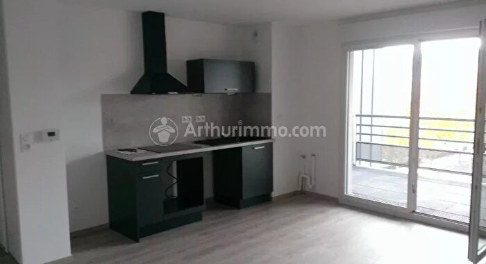 Appartement à louer - Clermont-Ferrand, Delille, Cathédrale, La Gare - 3 pièces - 2 chambres