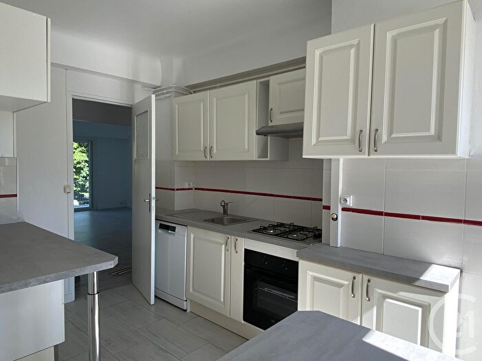 Appartement à louer - Pau, Pau Sud - 4 pièces - 3 chambres