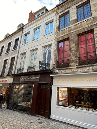 Appartement à louer - Orléans - 2 pièces - 1 chambre