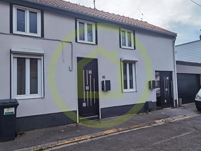 Maison à vendre - Marly - 8 pièces - 6 chambres