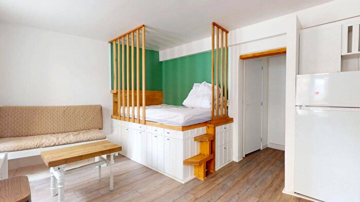 Appartement 1 pièce à Haute Ville-Basse Ville, Chartres, à louer