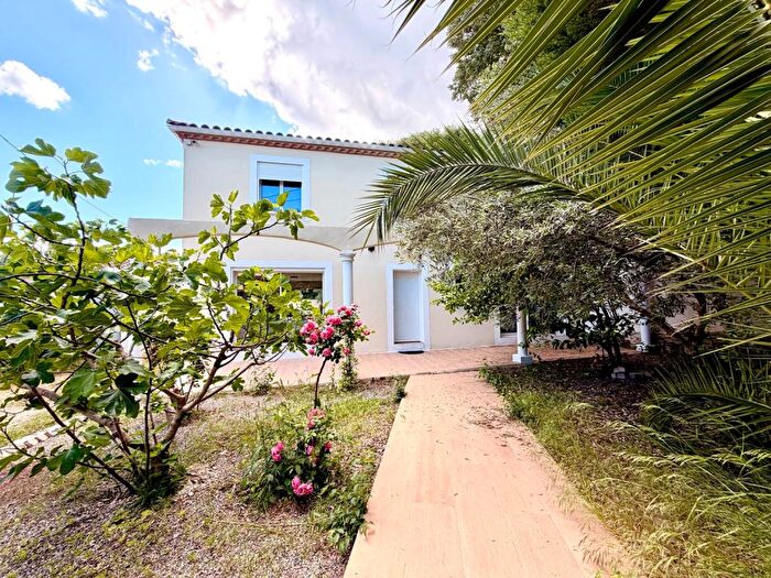 Maison 7 pièces à vendre à Nîmes, Serre Paradis