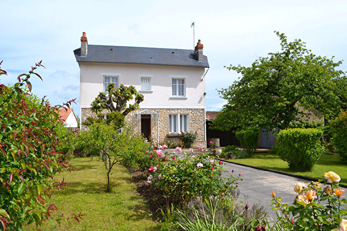 Maisons à vendre et appartements à louer - 1