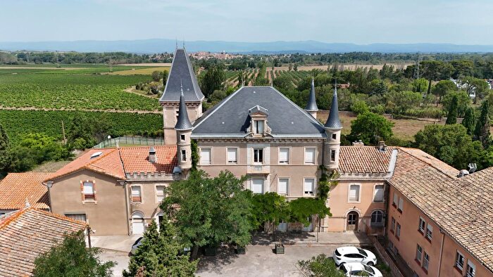 Maison à vendre - Capendu - 13 pièces - 10 chambres