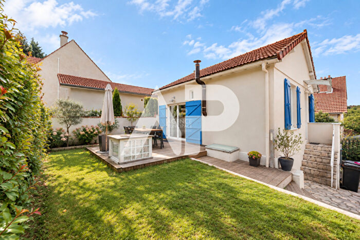 Maison 4 pièces à Sèvres, Beau-Site, Binelles, Renan, Chataîgneraie, à vendre