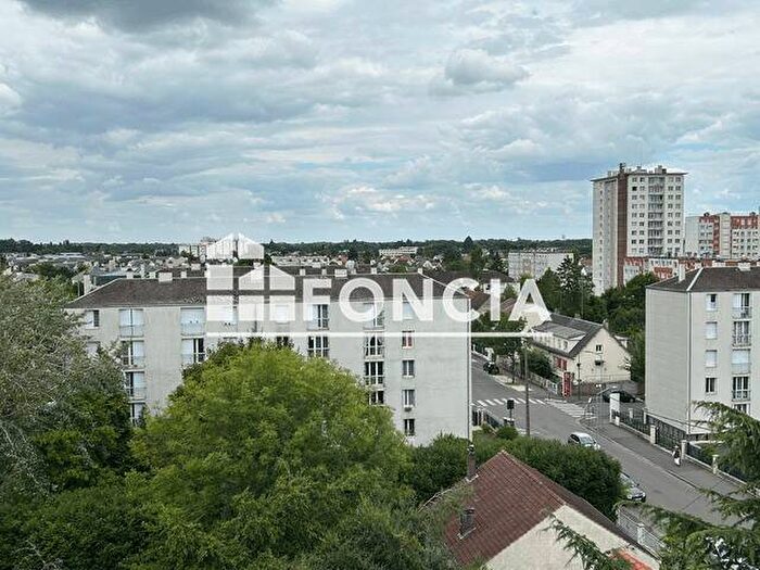Appartement à louer - Fiacre-Chenault, Orléans - 1 pièce