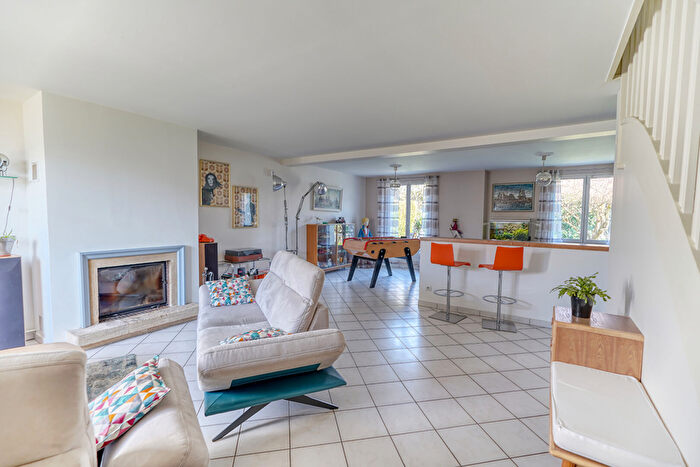 Maison à vendre - Guyancourt, LEurope - 7 pièces - 5 chambres