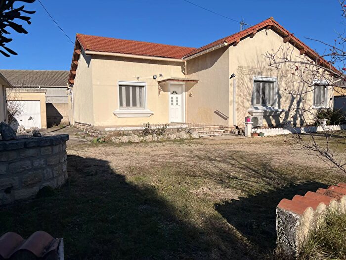 Maison à vendre - Uzès - 6 pièces - 3 chambres