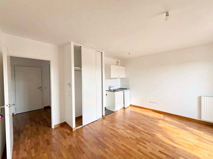 Appartement 1 pièce à louer - Zone dActivité, Vélizy-Villacoublay