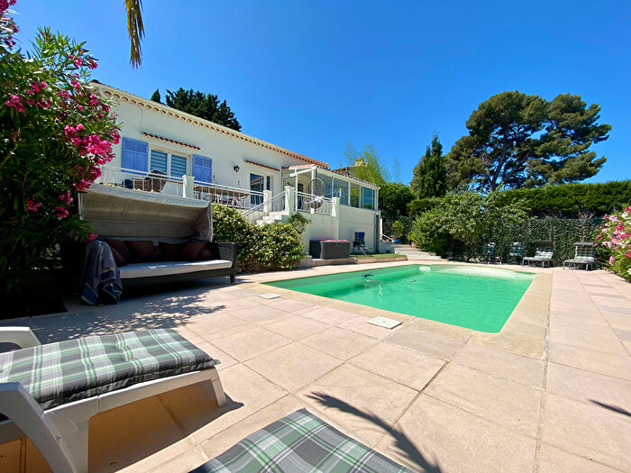 Maison à vendre - Draguignan - 4 pièces - 3 chambres