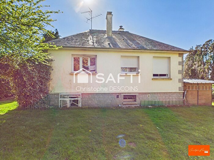 Lassay-les-Châteaux : Maison 5 pièces à vendre