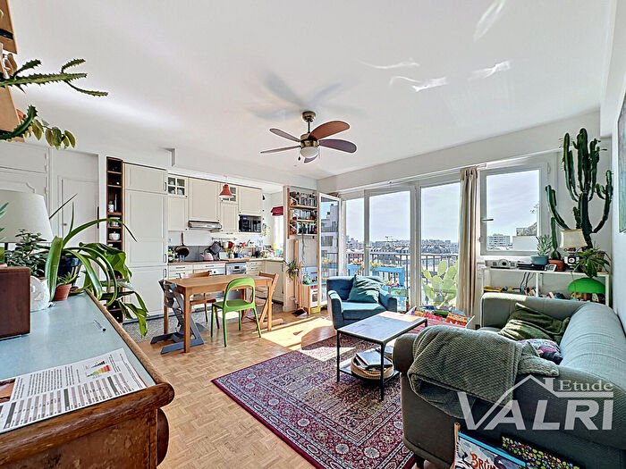 Appartement 3 pièces à vendre à Paris 20ème, Père Lachaise, Réunion