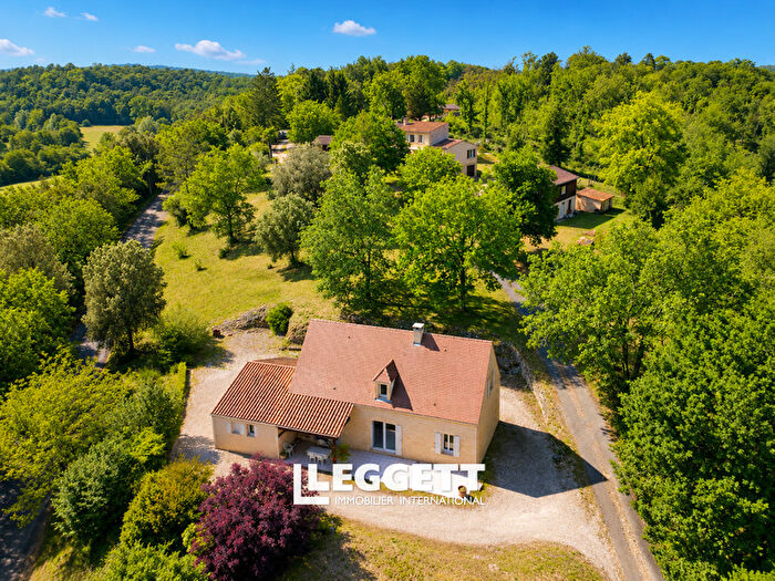 Maison 15 pièces à vendre à Sarlat-la-Canéda