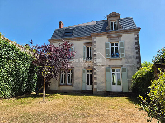 Maison 10 pièces à Limoges, Centre-ville, Hôtel de Ville, Emailleurs, à vendre