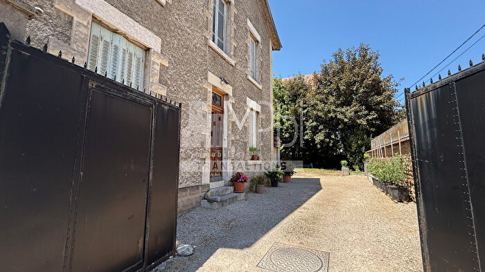 Bourg-en-Bresse : Maison 6 pièces à vendre
