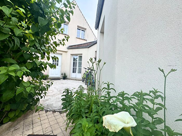 Maison 7 pièces à vendre à Courmelles
