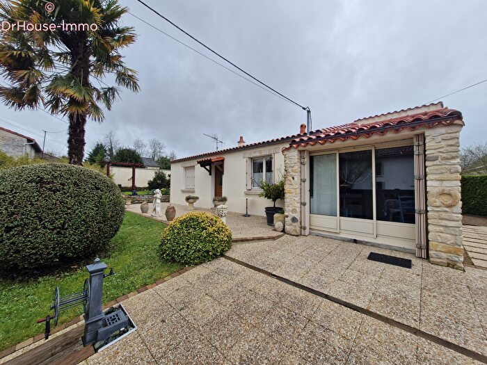 Maison 5 pièces à vendre - Sansais
