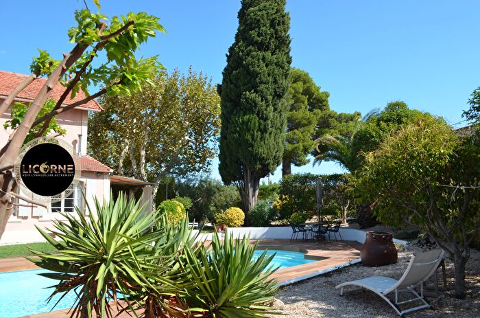 Maison à vendre - Port-de-Bouc, La Mérindole, Le Pont du Roi - 7 pièces - 2 chambres