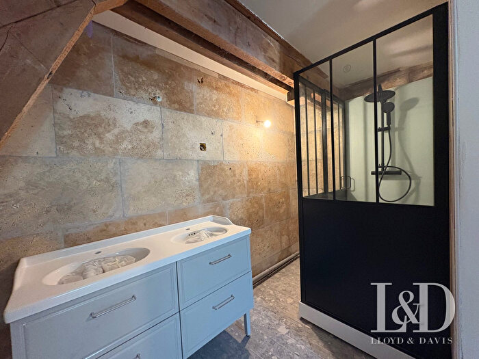 Maison à vendre - VillersCotterêts - 8 pièces - 4 chambres