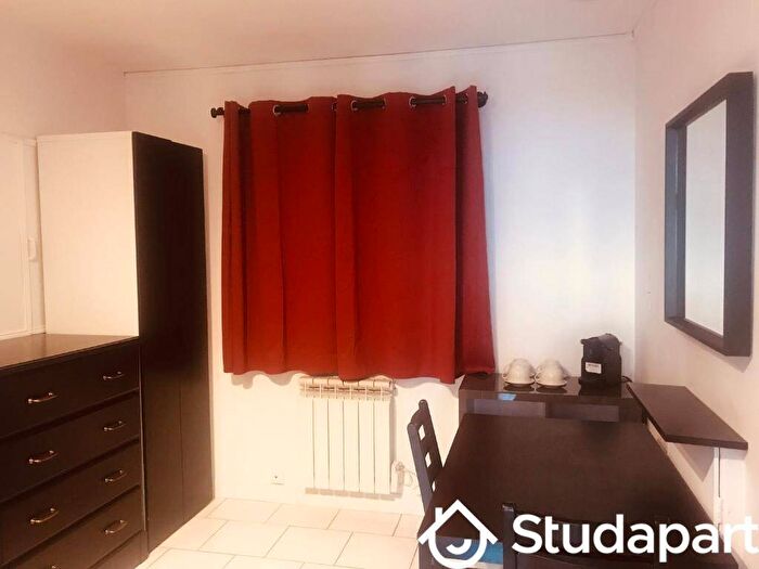 Appartement à louer - Centre Ville Sud, Villejuif - 2 pièces - 1 chambre