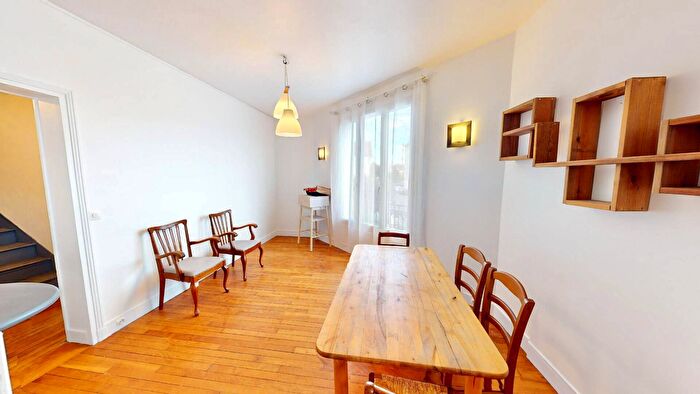 Appartement à louer - Paul Froment-Huit Mais, Vitry-sur-Seine - 5 pièces - 4 chambres