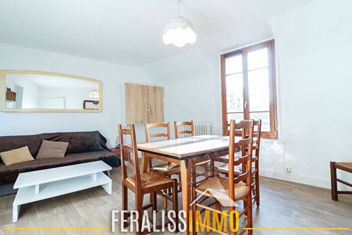 Maison à louer - Hermmitage, Pontoise - 4 pièces - 3 chambres