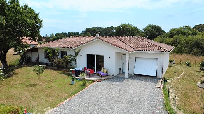 Serres-Gaston - Maison 5 pièces à vendre