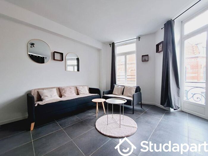 Appartement à louer - Edouard Vaillant-Vauban-Barbieux, Roubaix - 1 pièce - 2 chambres