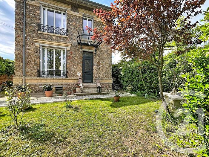 Maison 5 pièces à Chatou, à louer