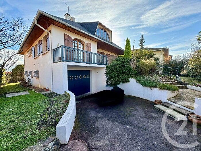 Maison à vendre - Vénissieux, Gabriel Peri - 4 pièces - 3 chambres