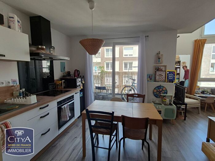 Appartement 2 pièces à Lomme, Bourg, Délivrance, à louer