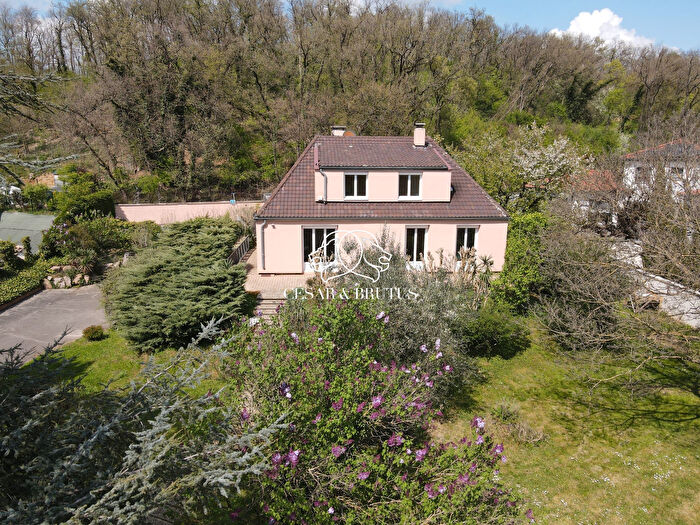 Maison 9 pièces à vendre - Saint-Priest, Manissieux, Fouillouse