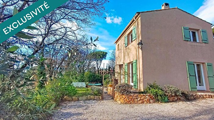 Maison à vendre - Brignoles, Centre-ville, Vieille ville - 4 pièces - 3 chambres