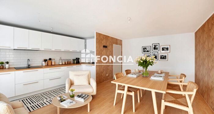 Appartement à vendre - Orléans, La Madeleine, Saint-Laurent - 3 pièces - 2 chambres