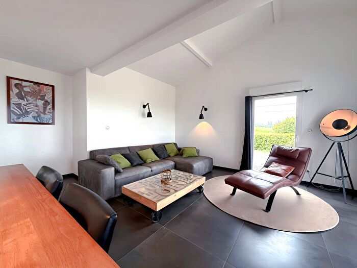 Maison à louer - Ballaison - 4 pièces - 2 chambres