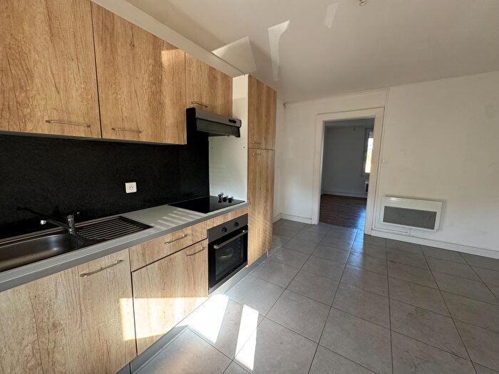 Bouzonville : Appartement 2 pièces à louer