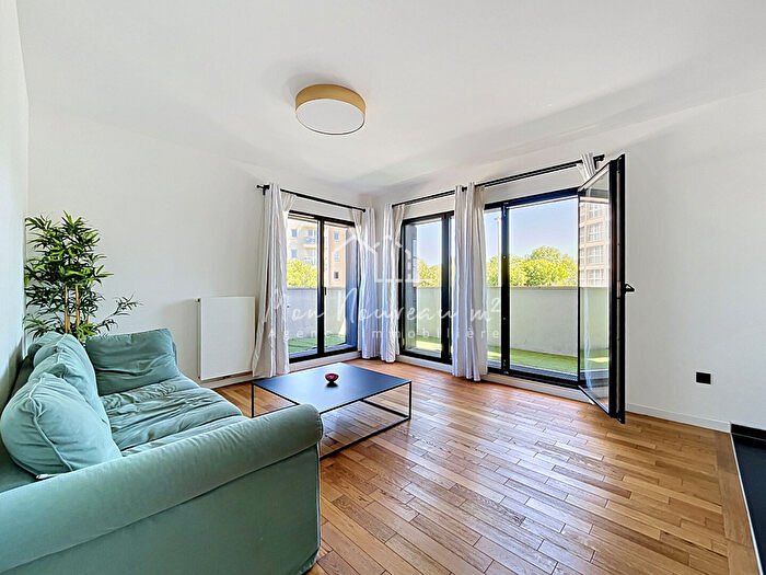 Appartement 2 pièces à Noisy-le-Grand, Centre-ville, à vendre