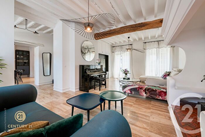 Maison à vendre - Jossigny - 9 pièces - 6 chambres