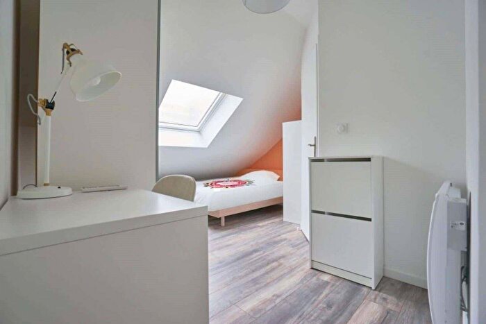 Appartement à louer - Bourg, Lambersart - 1 pièce