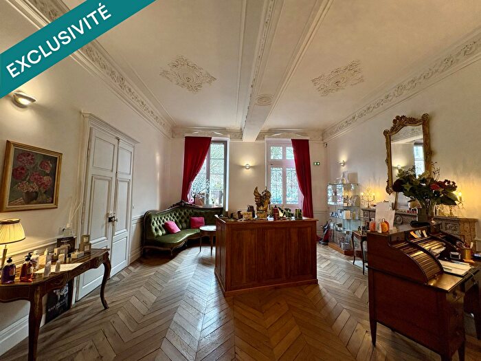 Appartement à vendre - Autun, Centre-ville - 3 pièces - 1 chambre