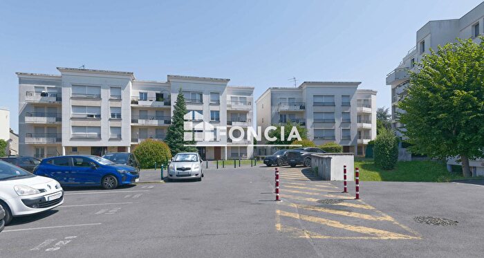 Évry, Les Pyramides - Appartement 2 pièces à vendre