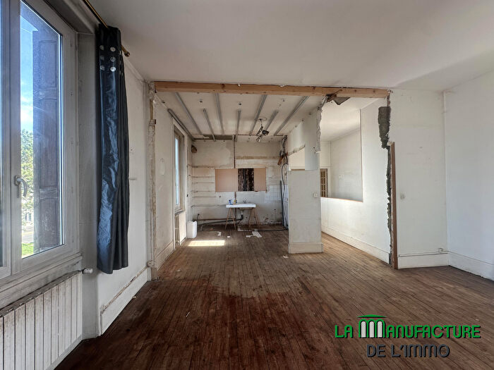 Maison à vendre - Saint-Étienne, Couriot, Tarentaise, Beaubrun - 6 pièces - 4 chambres