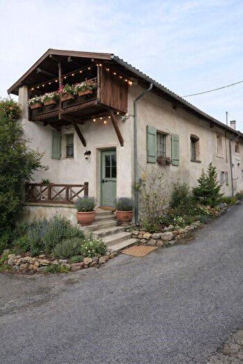 Maison 4 pièces à Jujurieux, à louer